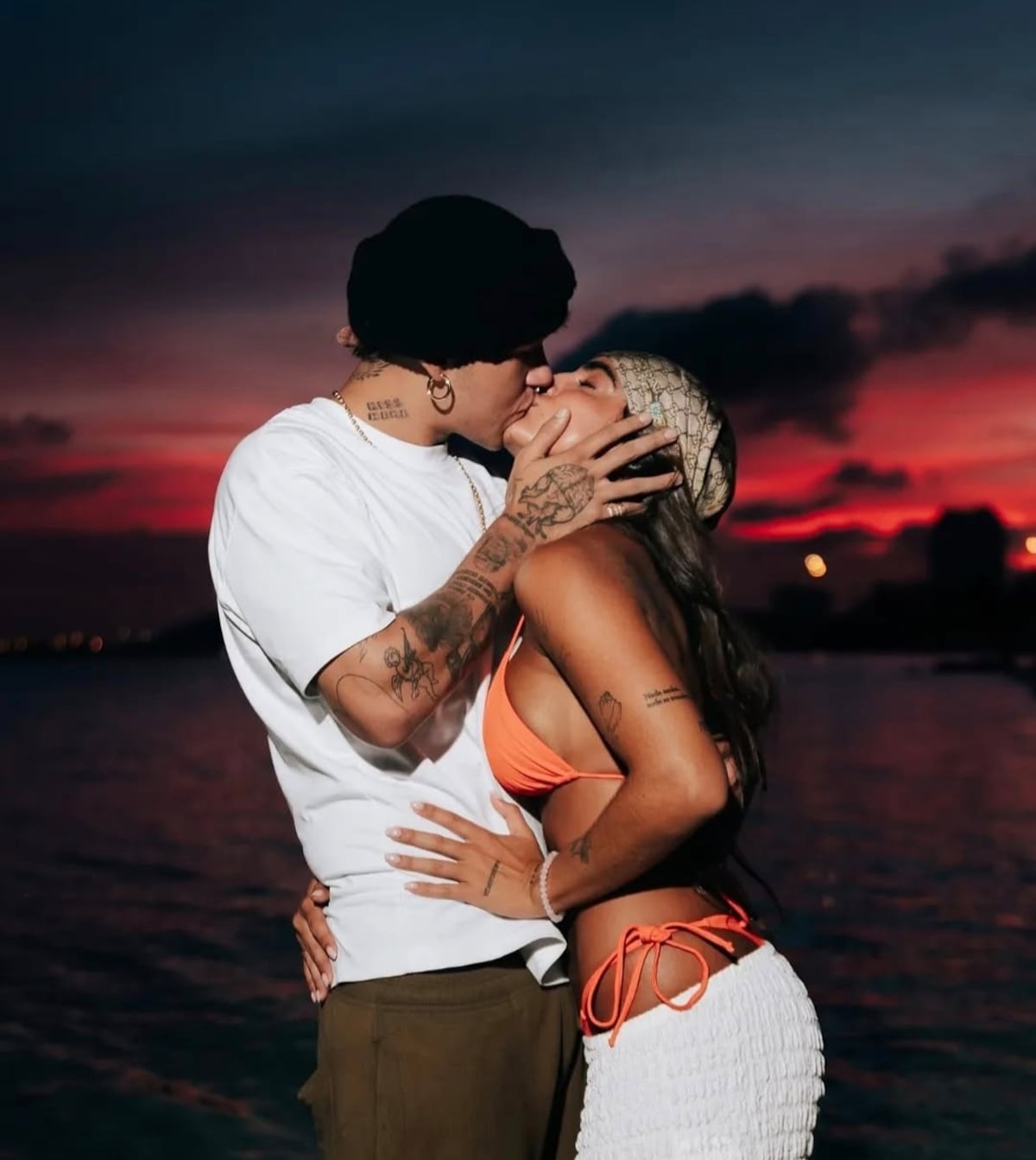 Beéle rompe el silencio tras la filtración de su video íntimo con Isabella Ladera