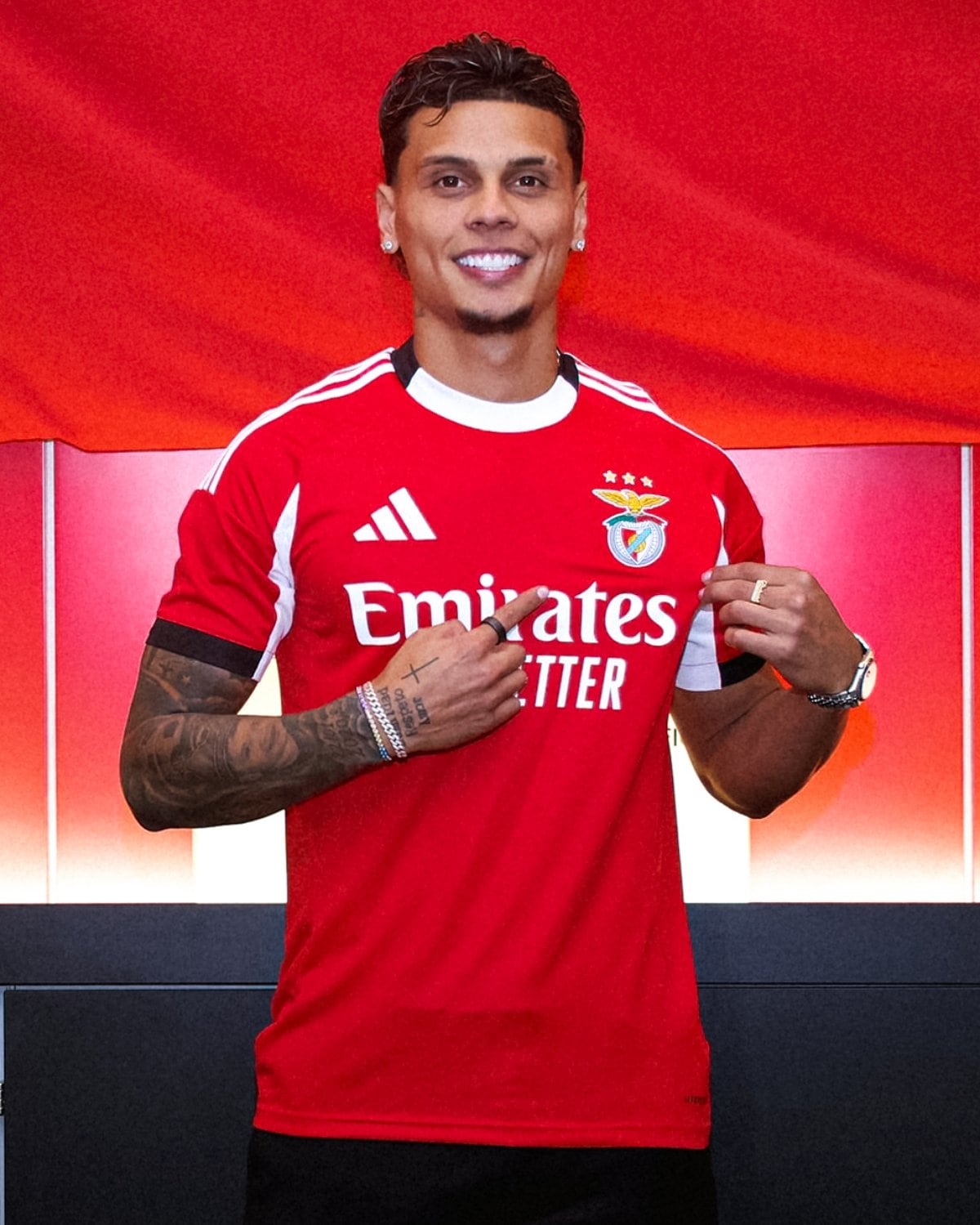¡Richard Ríos al Benfica! El colombiano firma un contrato millonario ...