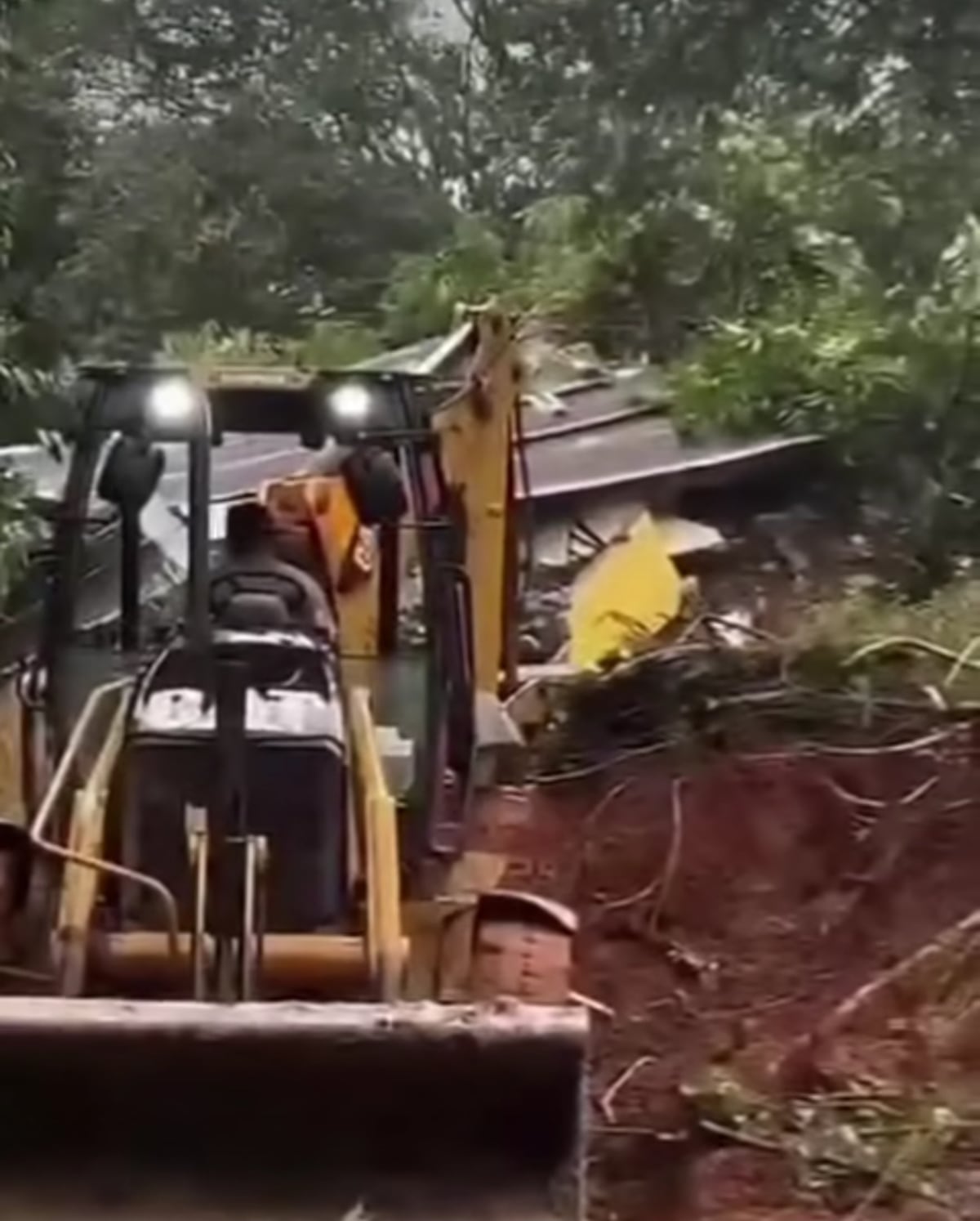 Tragedia en Veraguas: encuentran el cuerpo del Mayor Isaac Cano tras ...